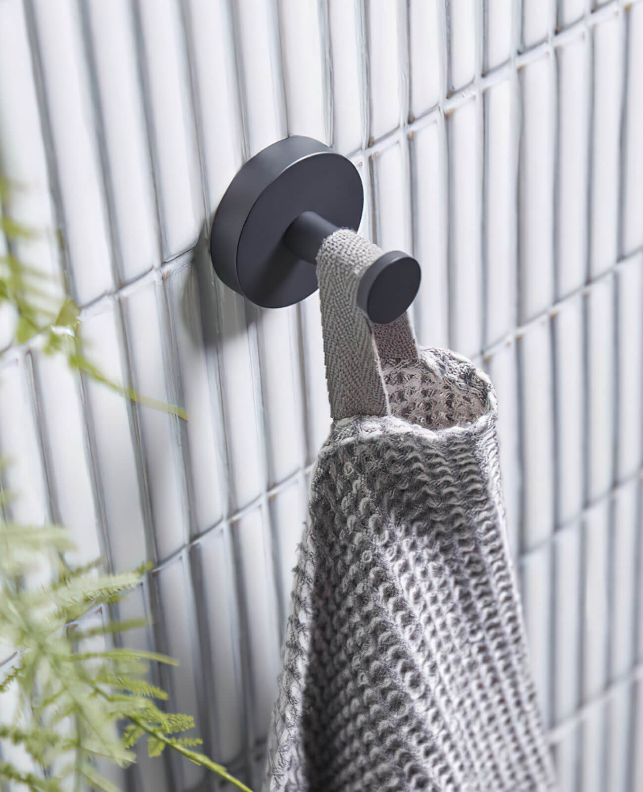 Roper Rhodes Capital Round Robe Hook - DC7003.